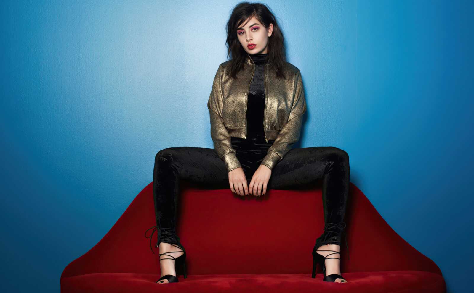 Charli XCX Wallpapers (47 images) - WallpaperCat