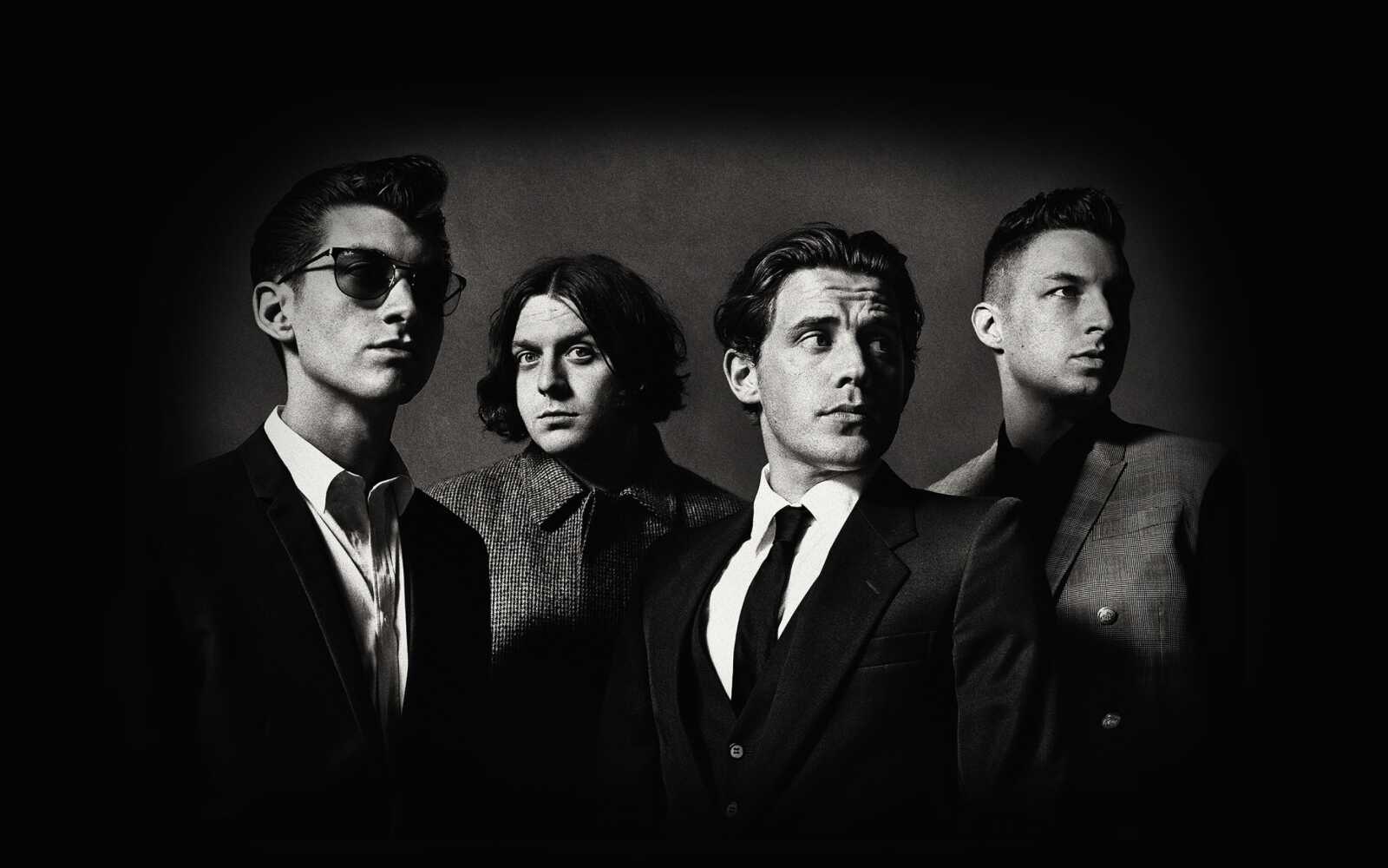 Arctic Monkeys (Band) Wallpapers (45 images) - WallpaperCat
