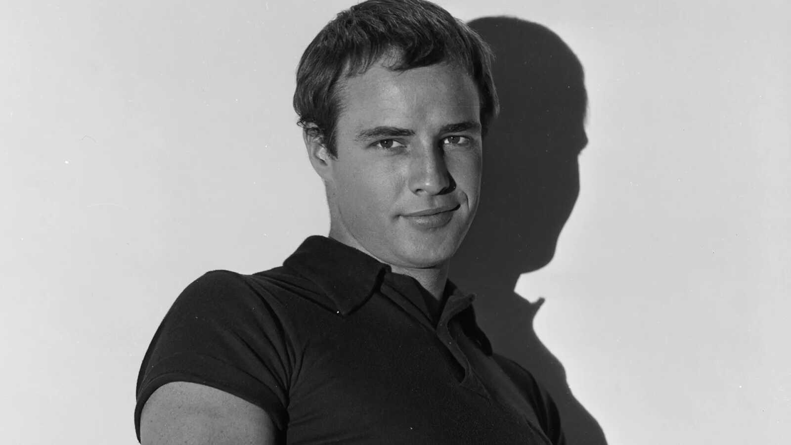 Marlon Brando Wallpapers (31 images) - WallpaperCat