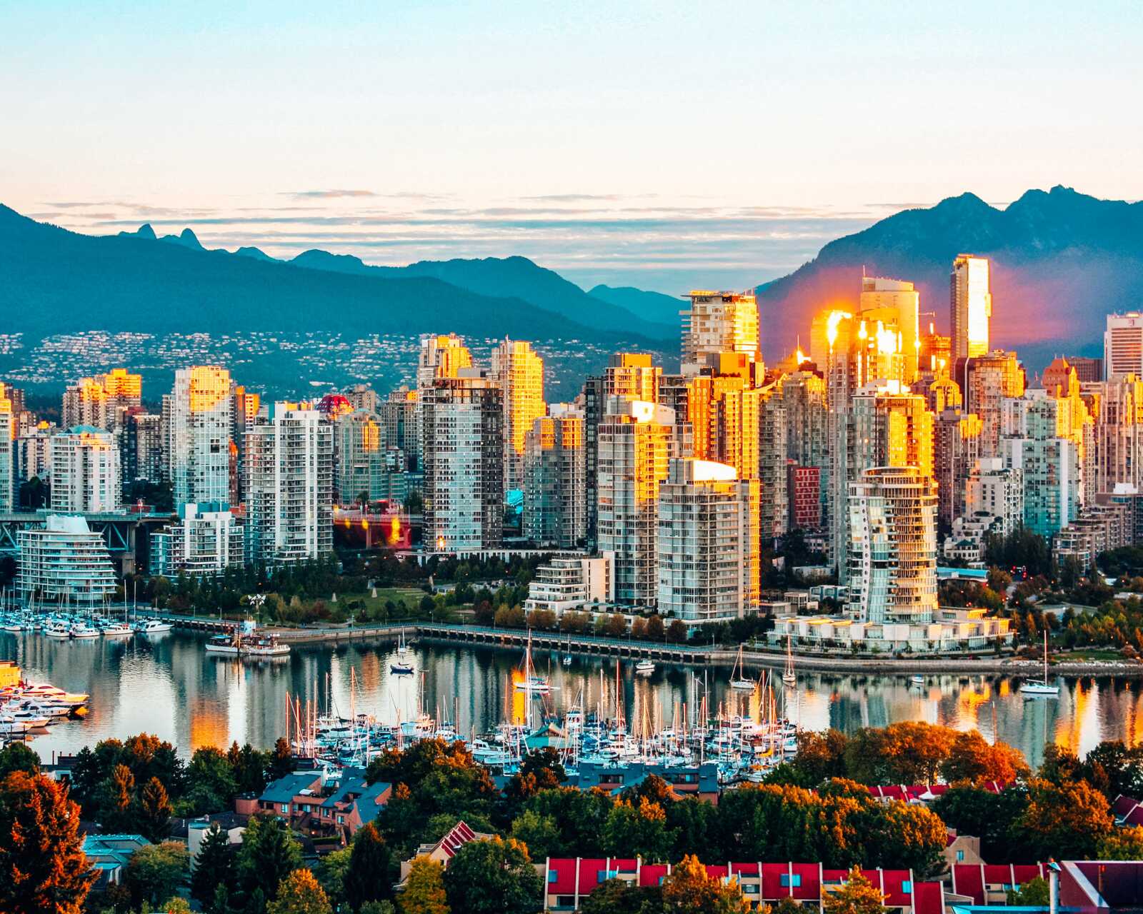Vancouver Skyline Wallpapers (32 images) - WallpaperCat