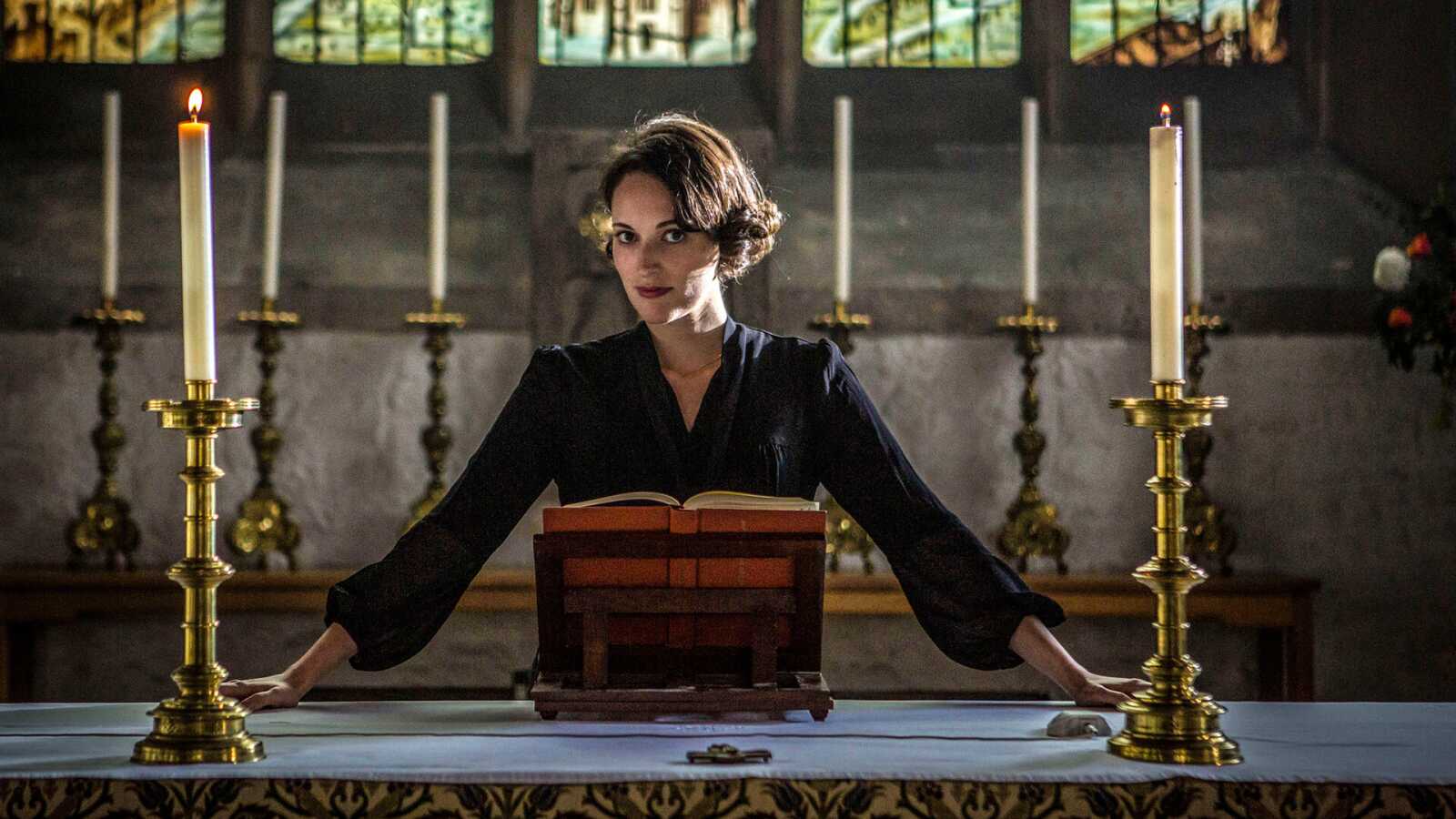 Fleabag (TV Series) Wallpapers (22 images) - WallpaperCat