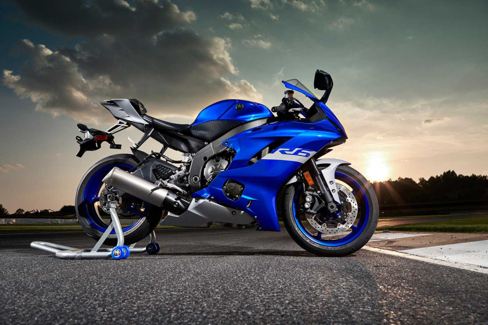 Yamaha YZF-R6 Wallpapers (44 images) - WallpaperCat