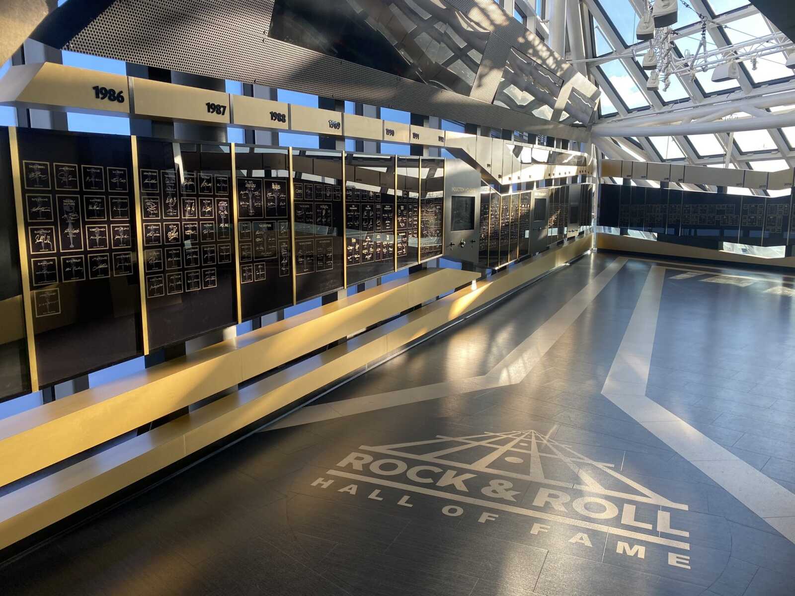 Rock and Roll Hall of Fame Wallpapers (27 images) - WallpaperCat
