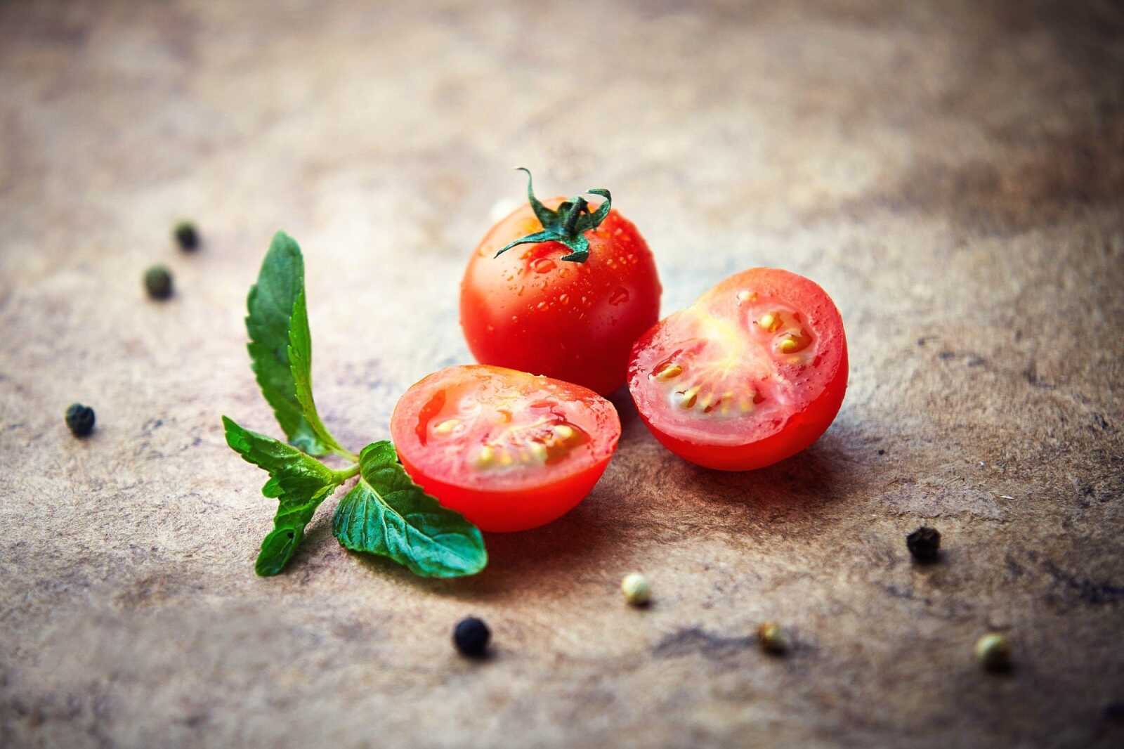 Tomato Wallpapers (70 images) - WallpaperCat