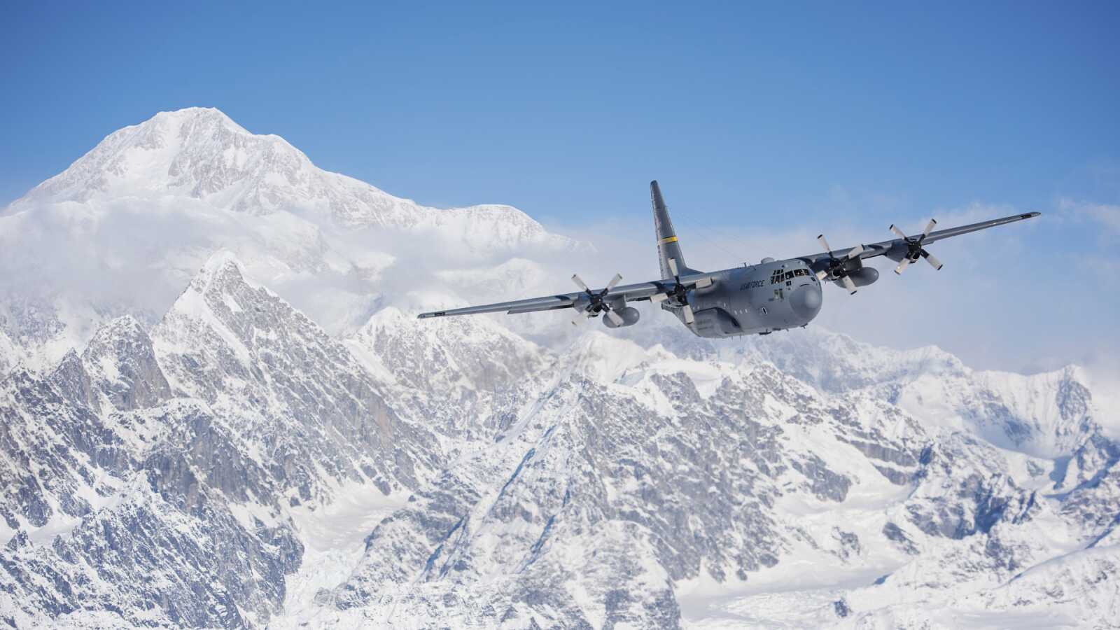Lockheed C-130 Hercules Wallpapers (45 images) - WallpaperCat