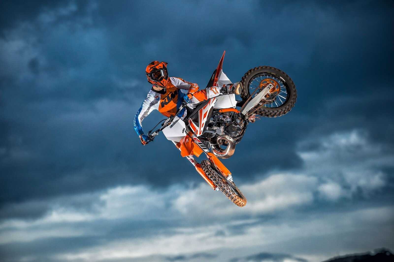KTM Dirt Bike Wallpapers (33 images) - WallpaperCat