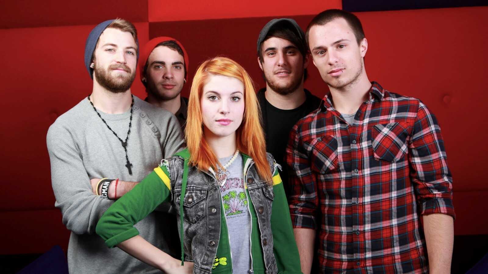 Paramore Wallpapers (61 images) - WallpaperCat