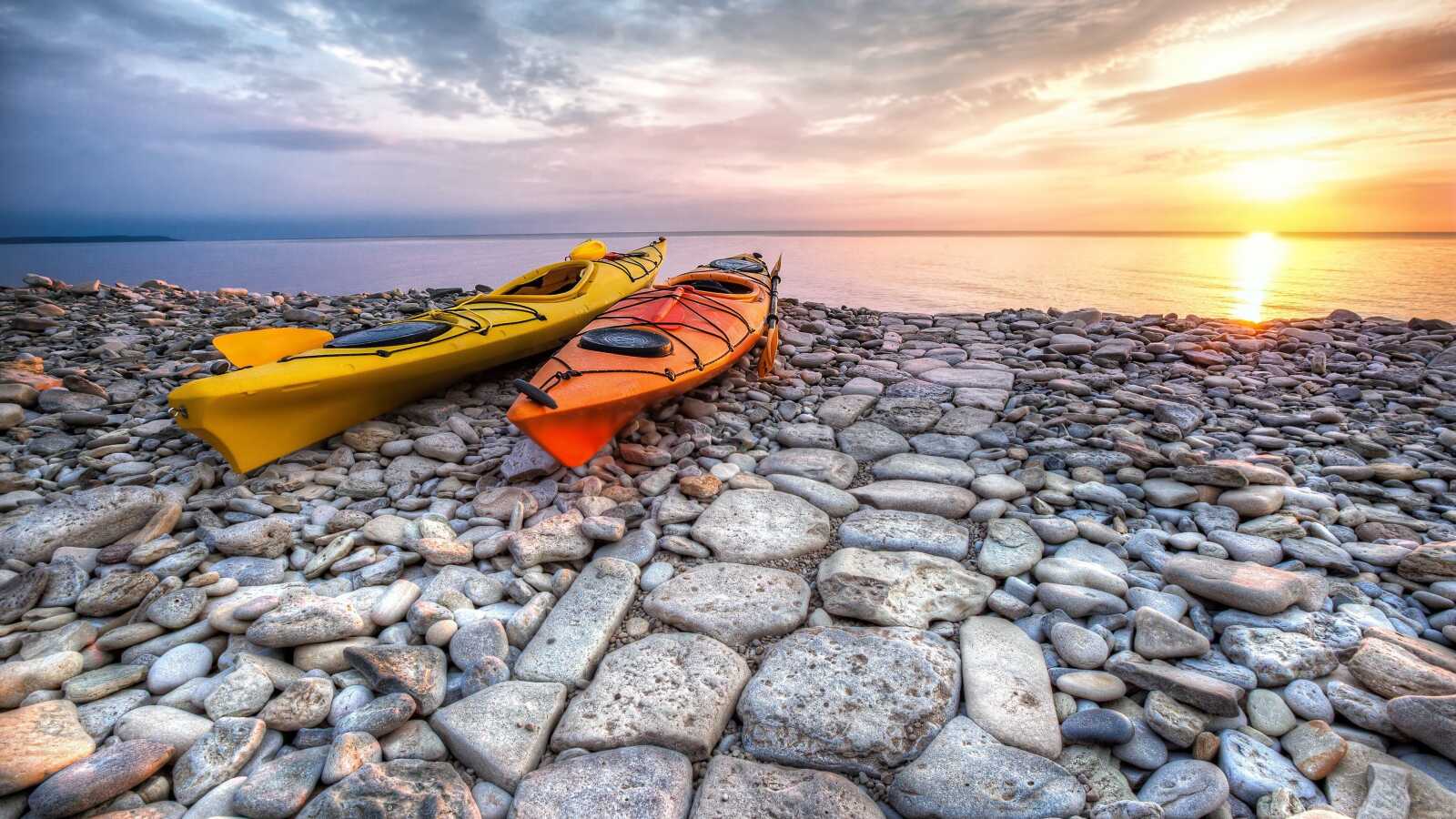 Kayaking Wallpapers (43 images) - WallpaperCat