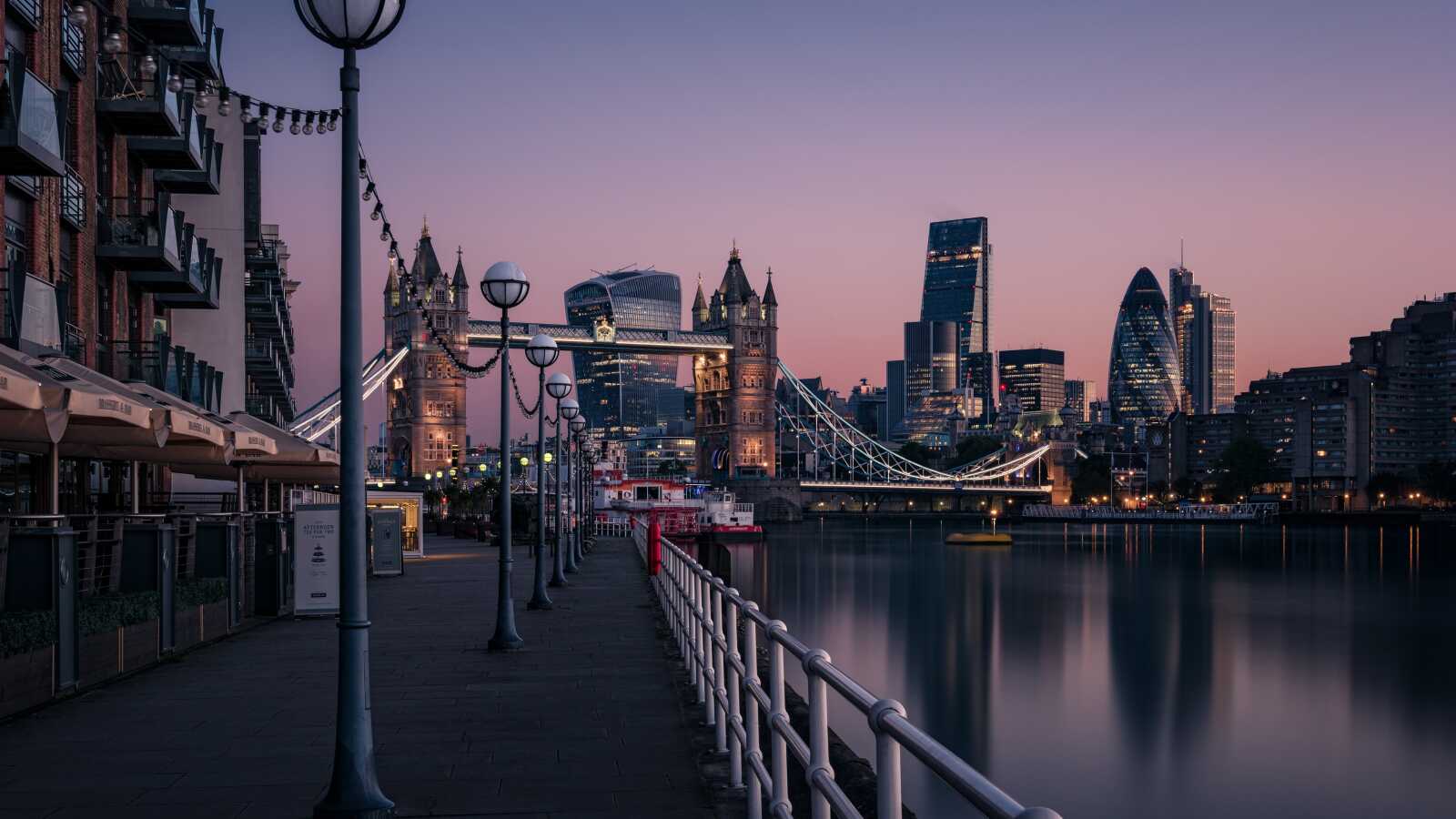 London Wallpapers (94 images) - WallpaperCat