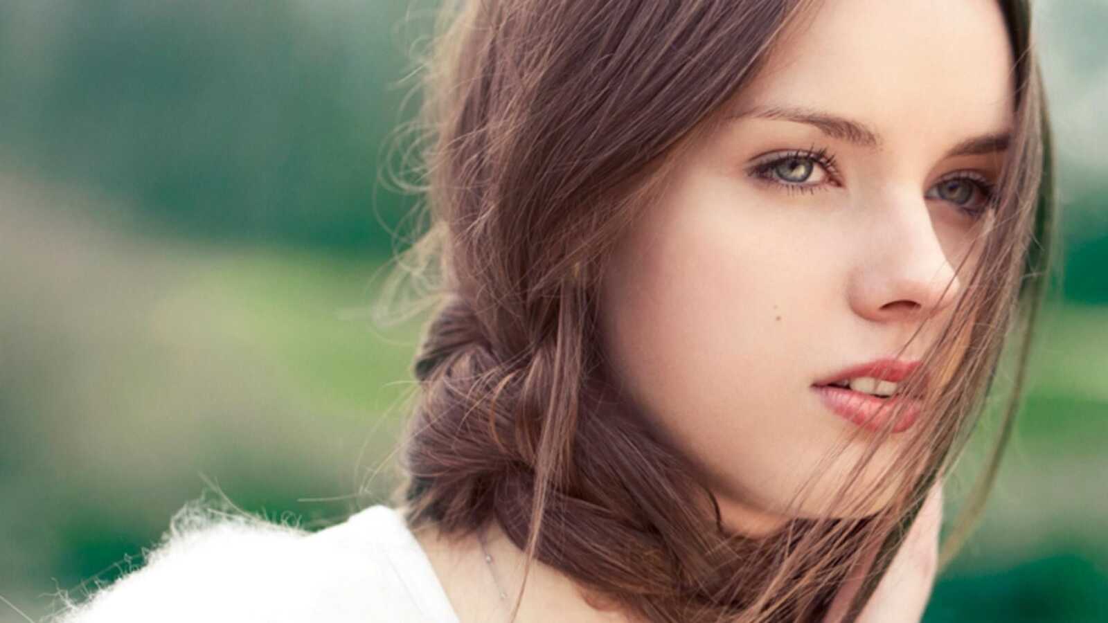 Most Beautiful Women Wallpapers (60 images) - WallpaperCat