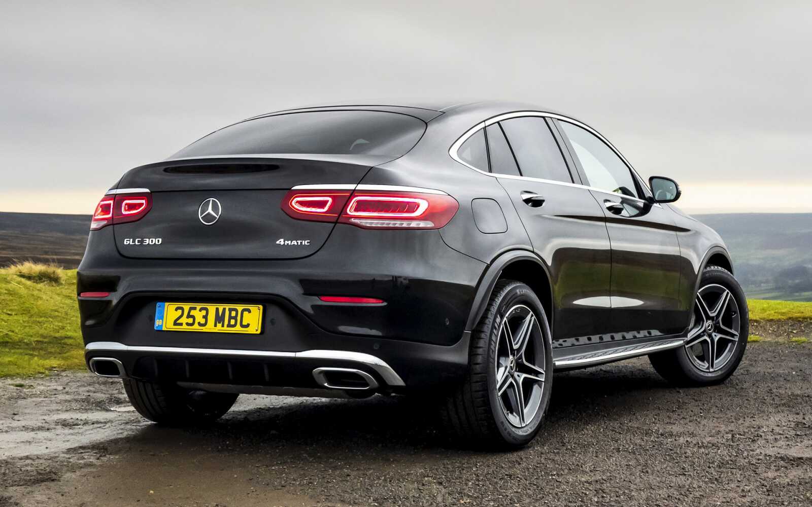 Mercedes-Benz GLC Wallpapers (63 images) - WallpaperCat