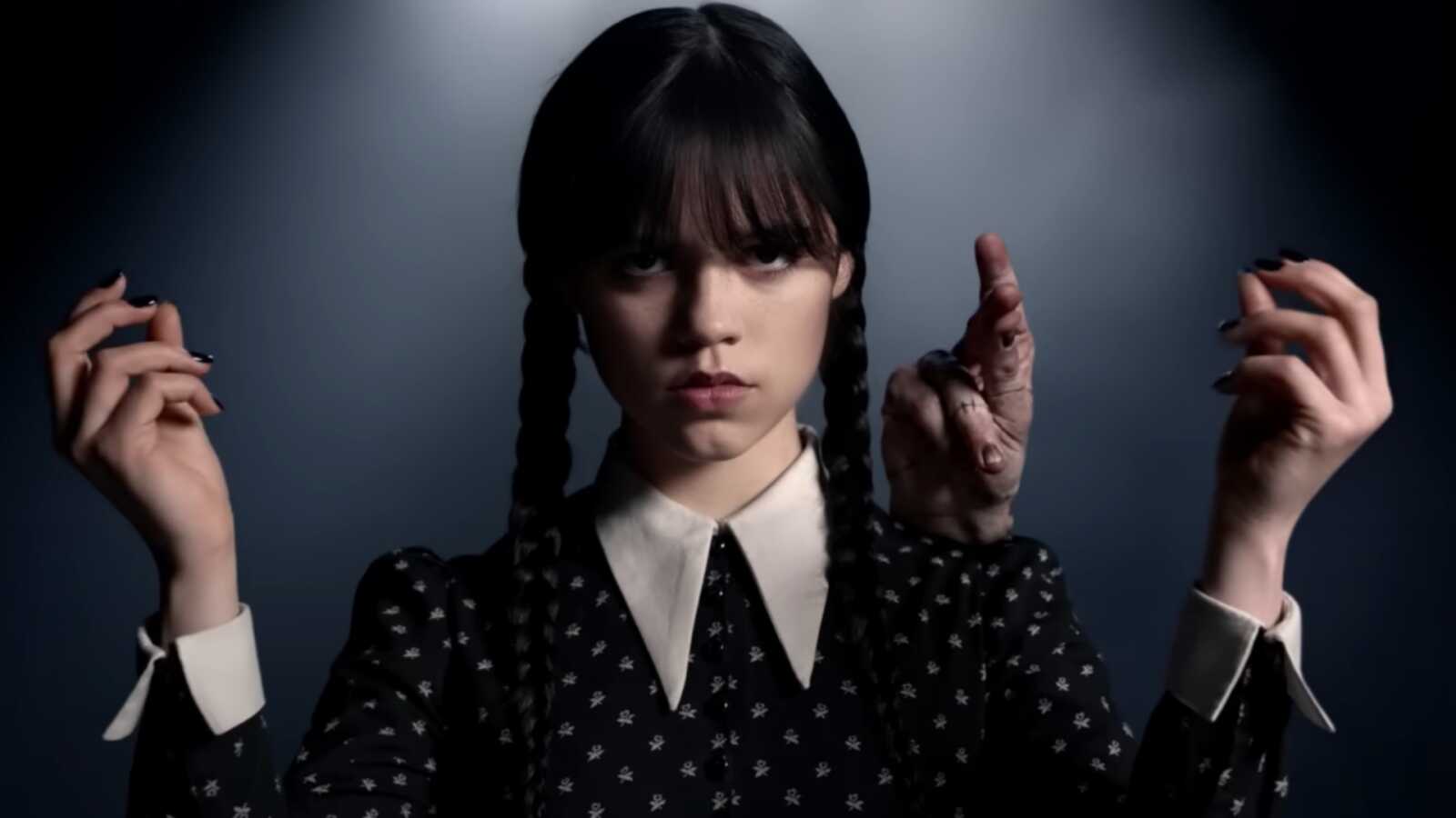 Wednesday Addams Wallpapers (23 images) - WallpaperCat