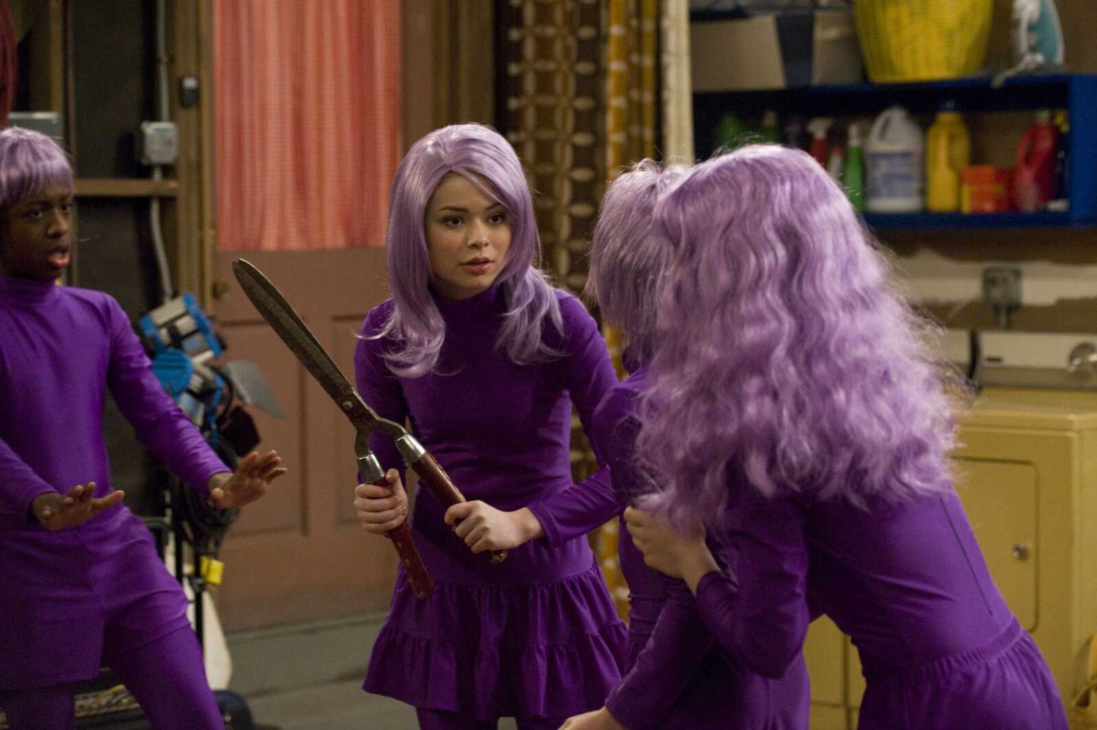 iCarly Wallpapers (34 images) - WallpaperCat