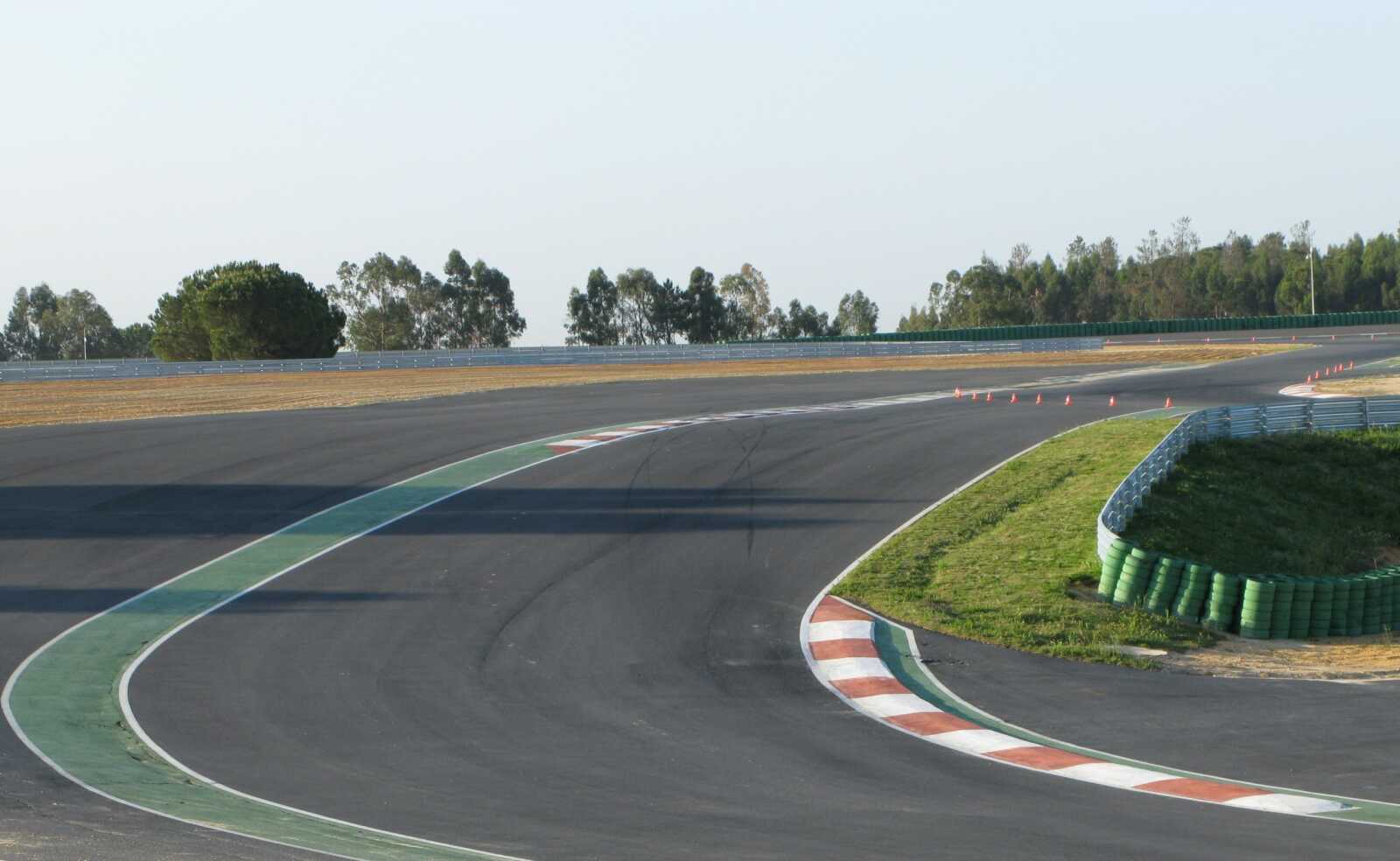 Race Track Wallpapers (68 images) - WallpaperCat