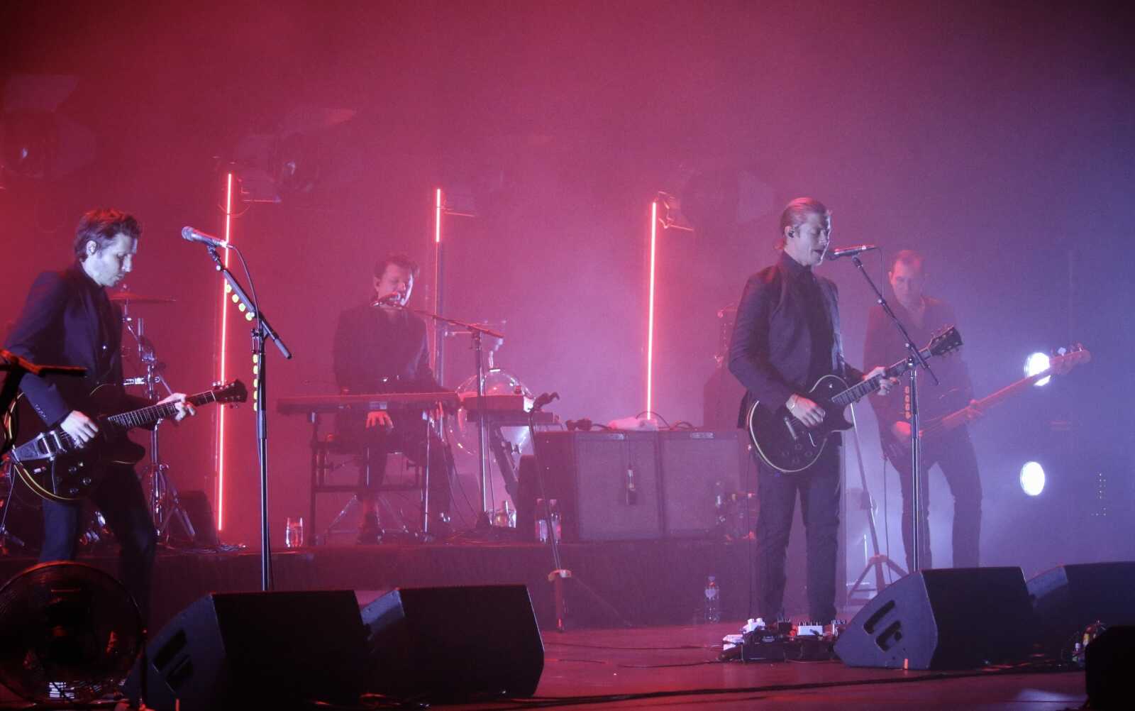 Interpol (Band) Wallpapers (24 images) - WallpaperCat