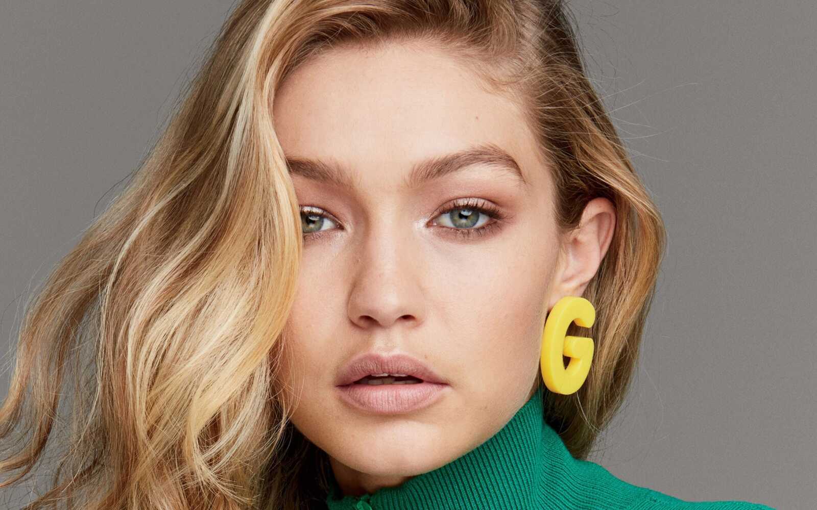 Gigi Hadid Wallpapers (91 images) - WallpaperCat