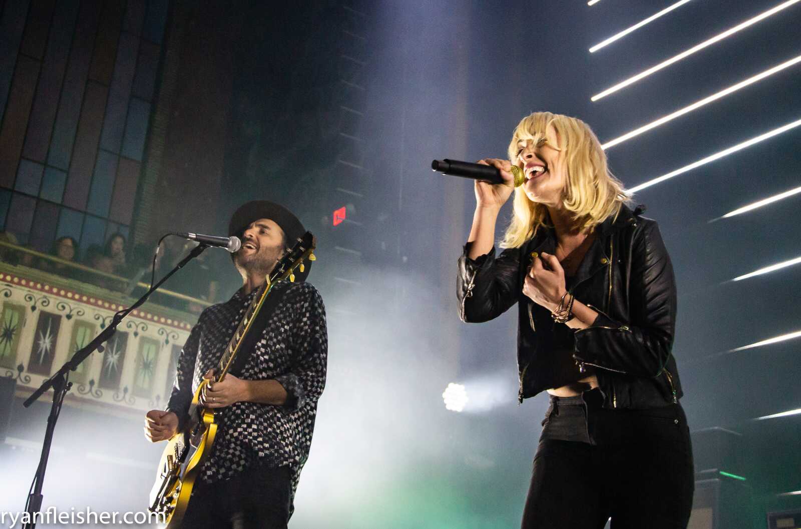 Metric (Band) Wallpapers (23 images) - WallpaperCat