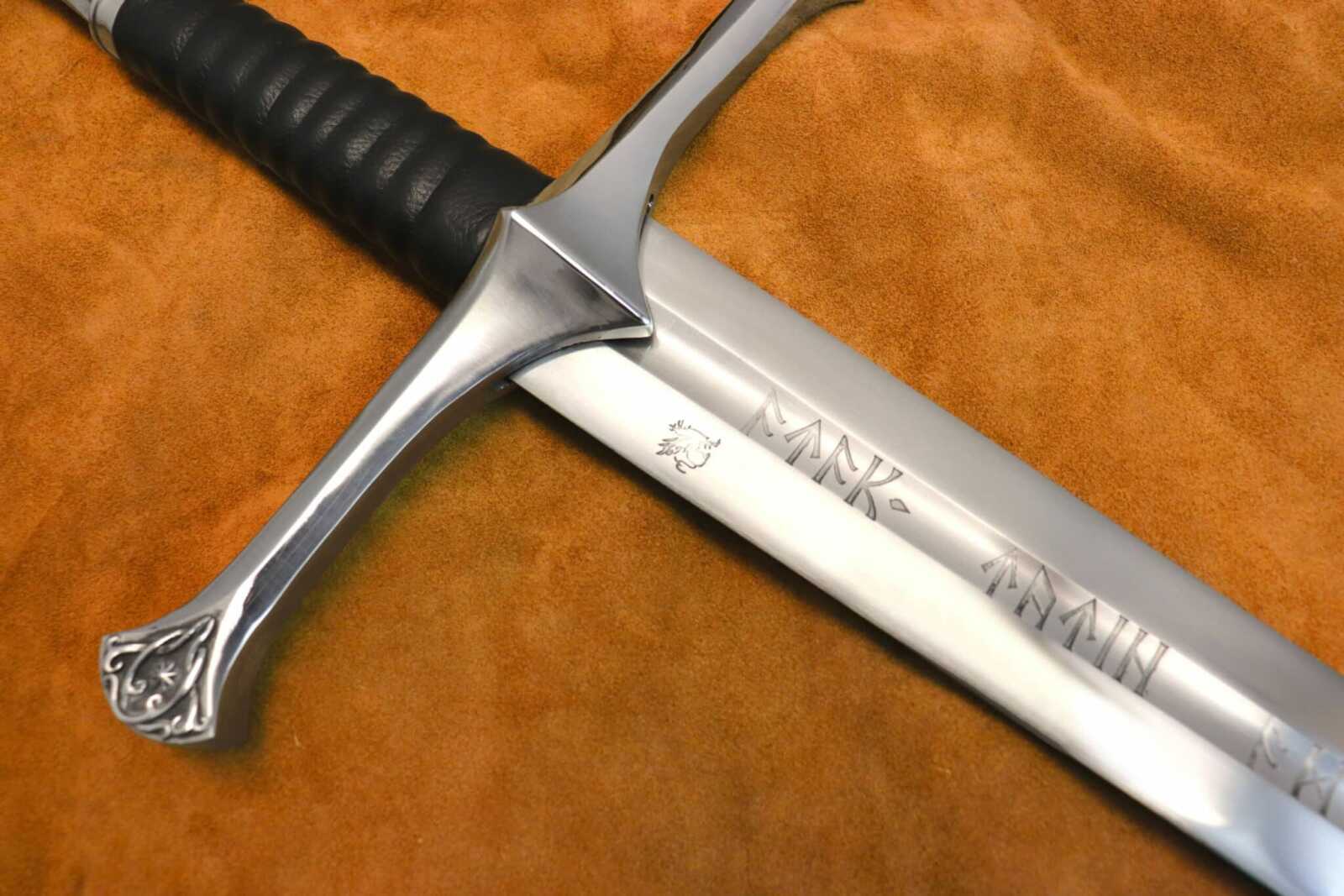 Narsil Sword Wallpapers (24 images) - WallpaperCat