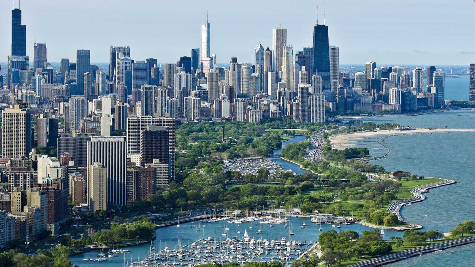 Illinois Wallpapers (29 images) - WallpaperCat