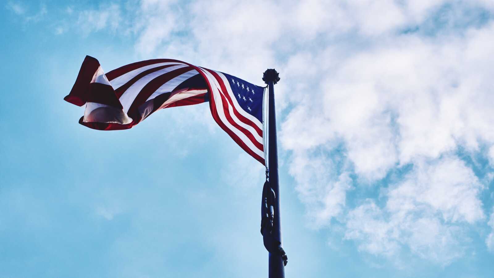 American Flag Wallpapers (43 images) - WallpaperCat