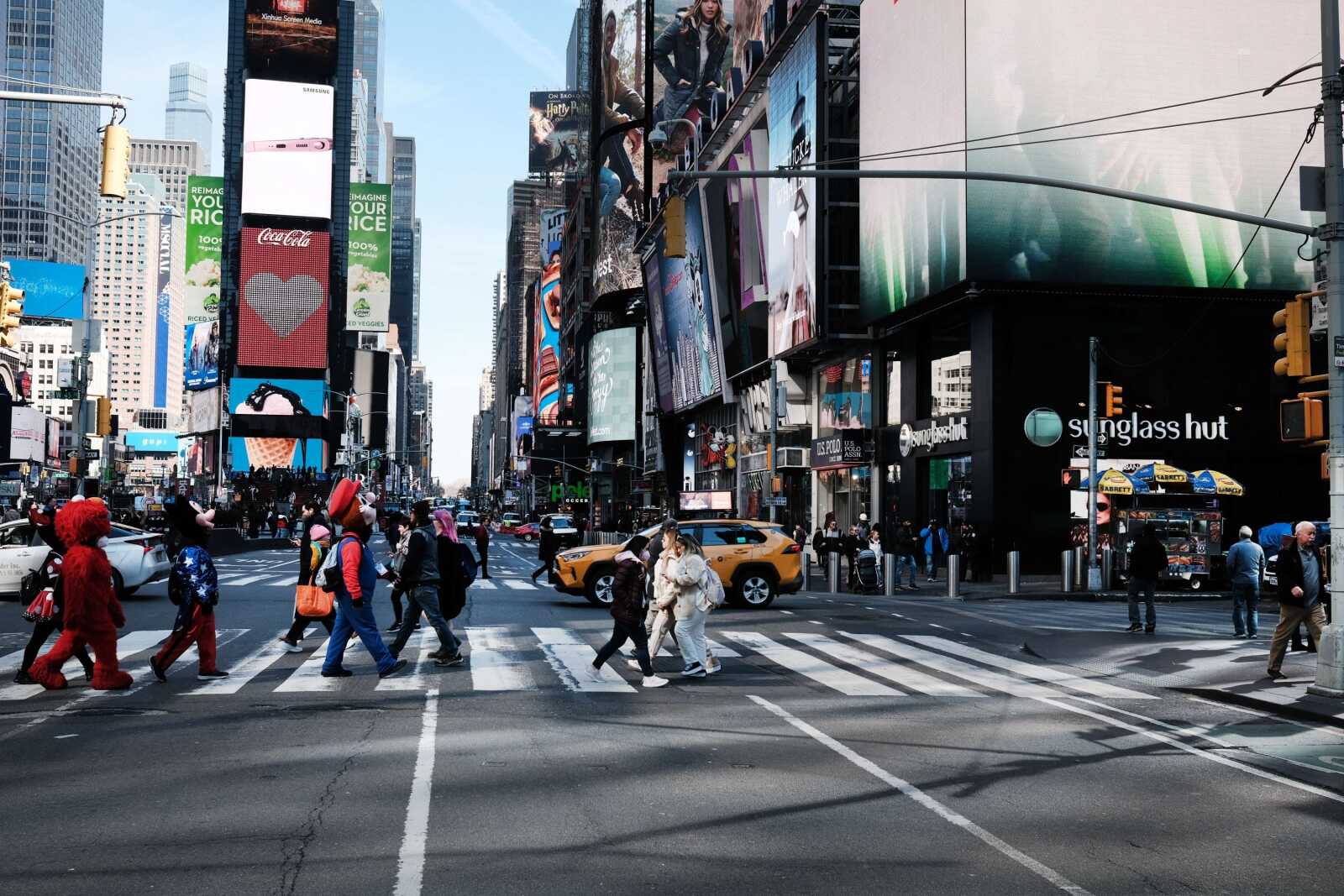 Times Square Wallpapers (59 images) - WallpaperCat