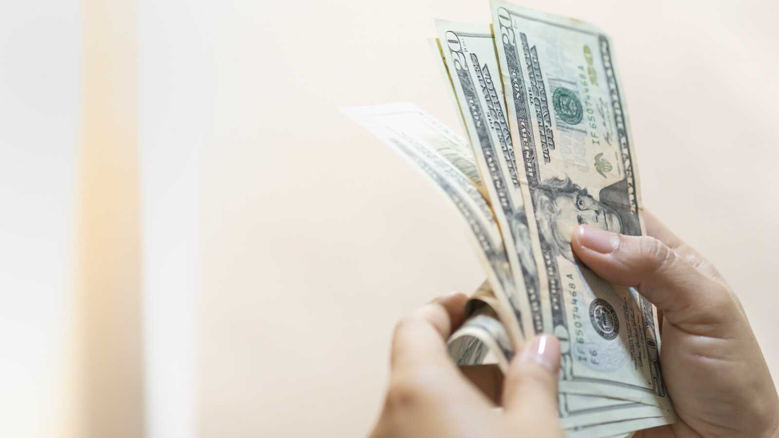Money Wallpapers (60 images) - WallpaperCat