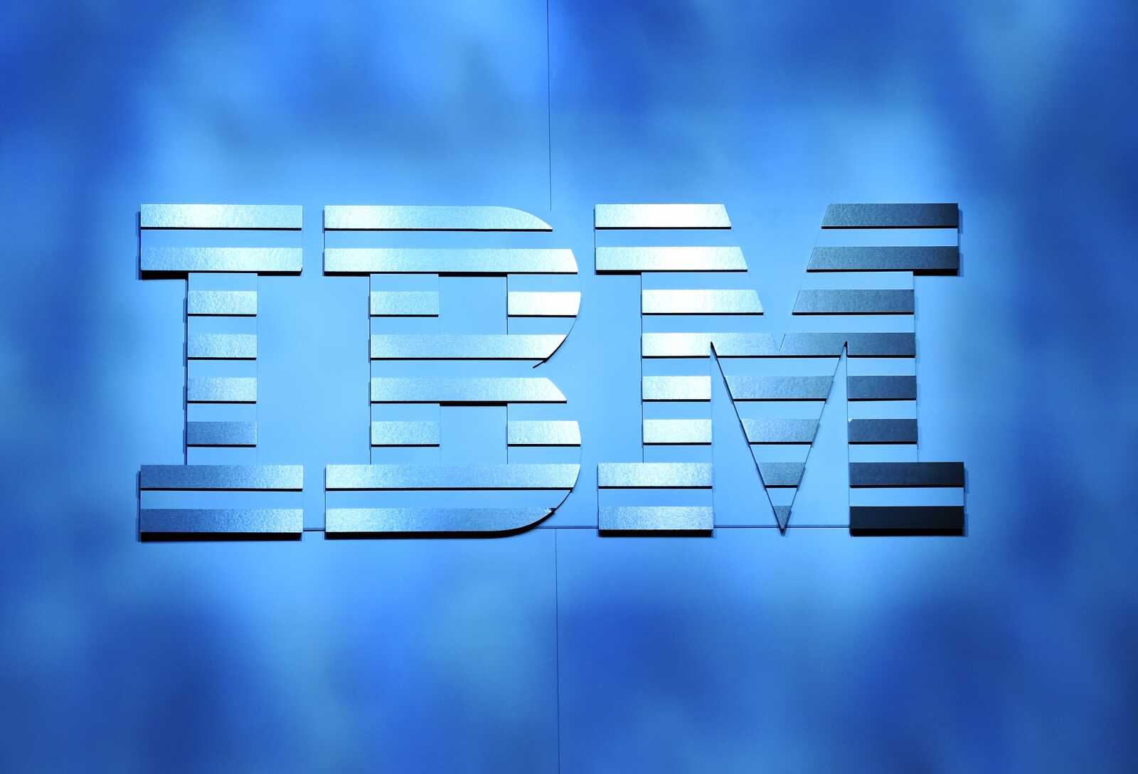 IBM Wallpapers (41 images) - WallpaperCat