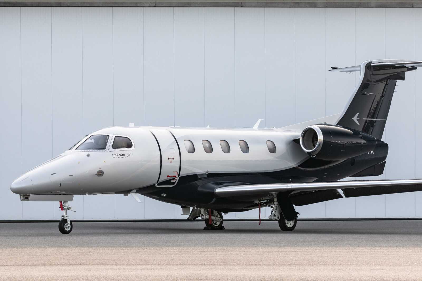 Embraer Phenom Wallpapers (54 images) - WallpaperCat