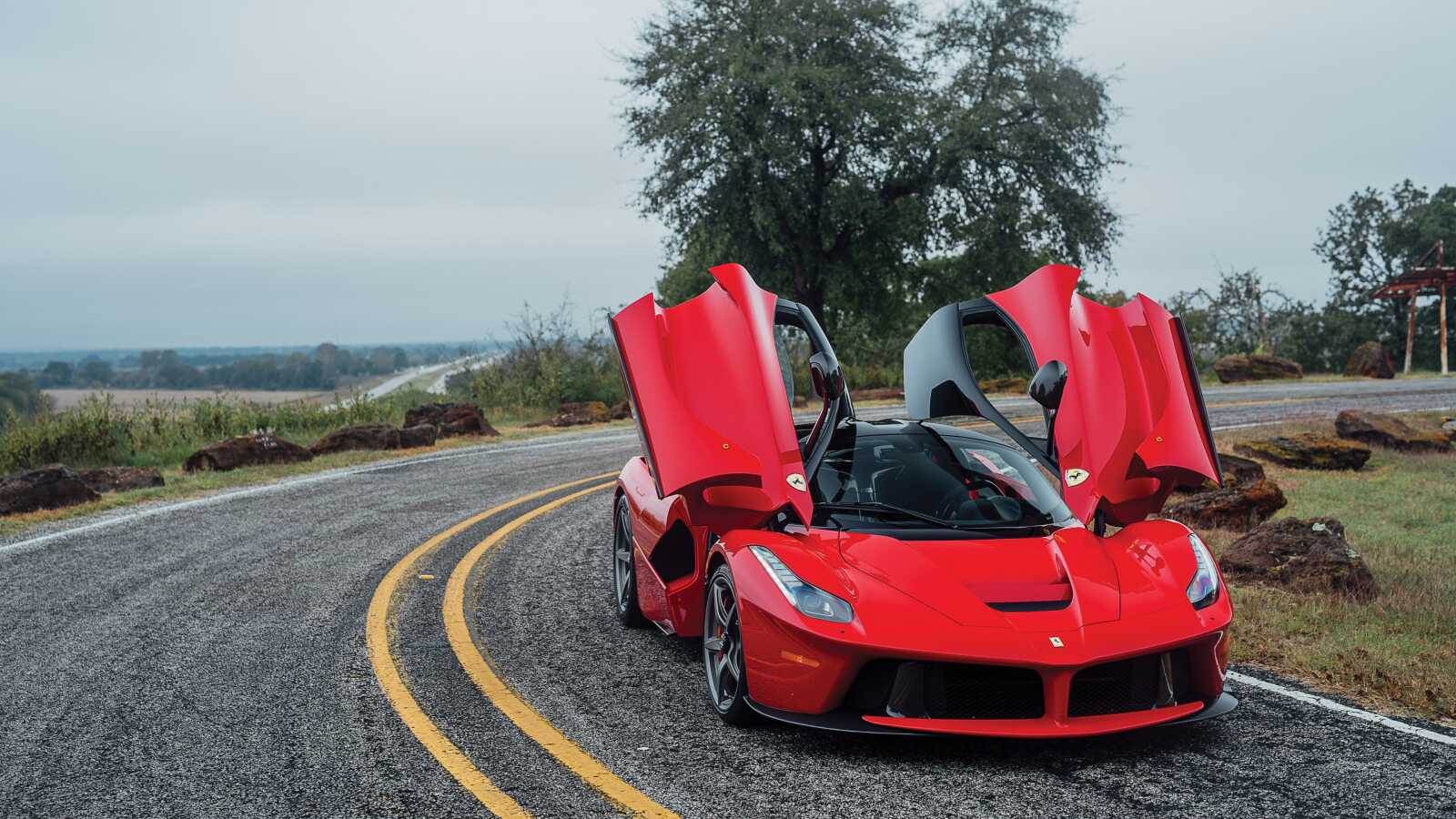 LaFerrari Wallpapers (74 images) - WallpaperCat