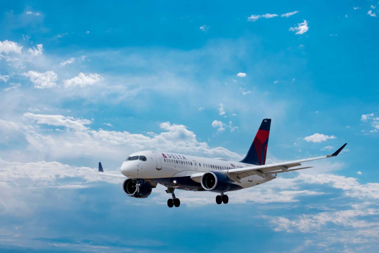 Delta Air Lines Wallpapers (52 images) - WallpaperCat