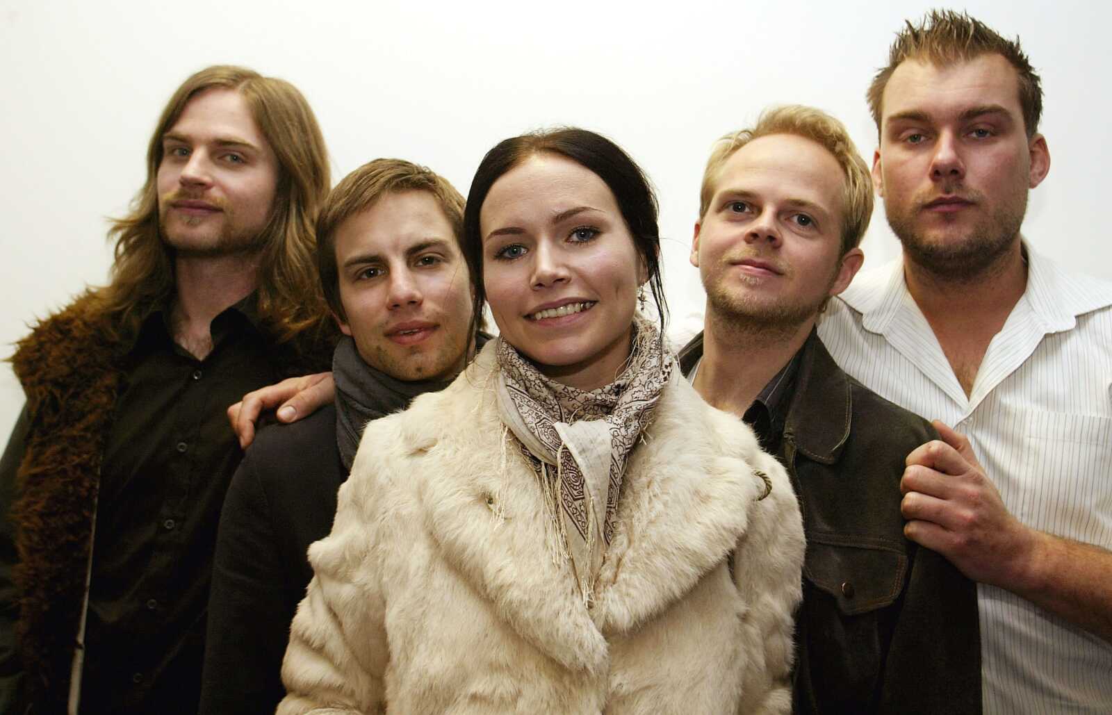The Cardigans Wallpapers (15 images) - WallpaperCat