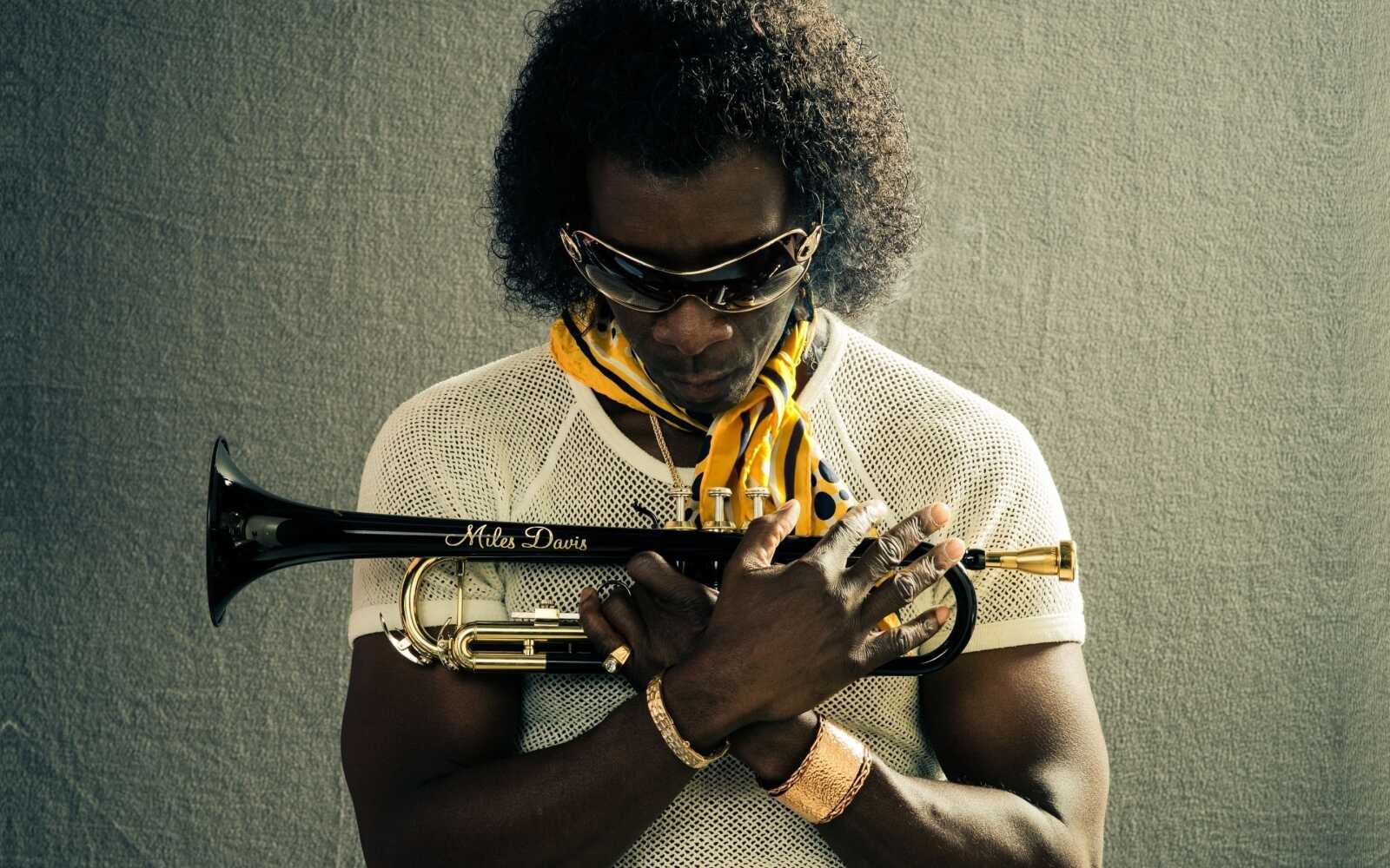 Trumpet Wallpapers (48 images) - WallpaperCat