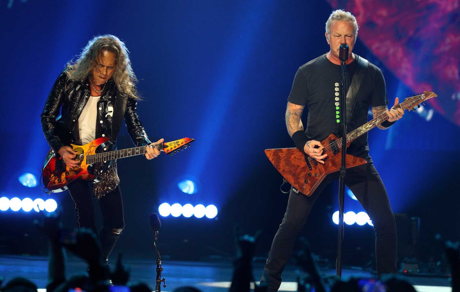 Kirk Hammett Wallpapers (38 images) - WallpaperCat
