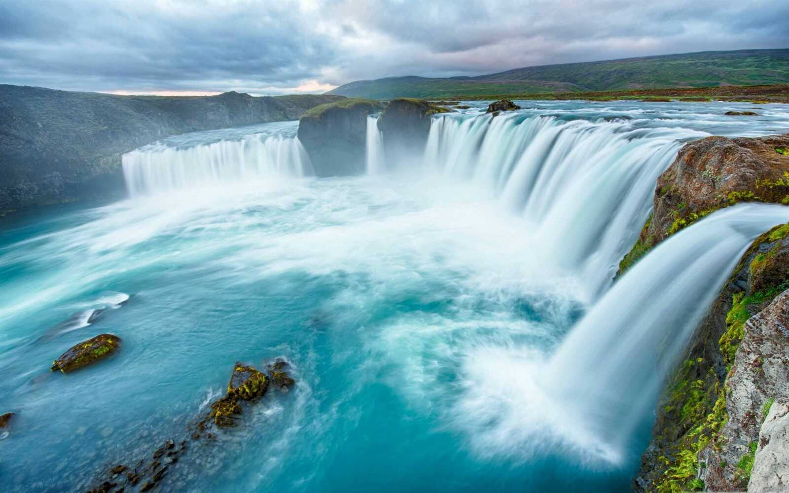 Waterfall Wallpapers (152 images) - WallpaperCat