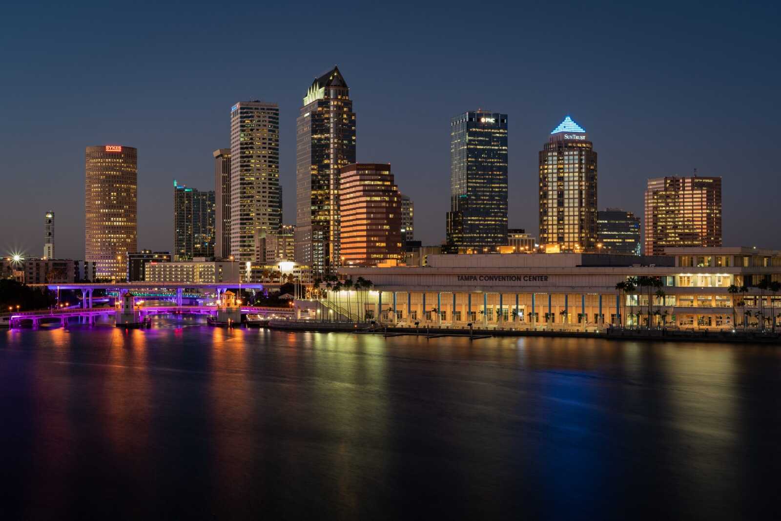Tampa Skyline Wallpapers (44 images) - WallpaperCat