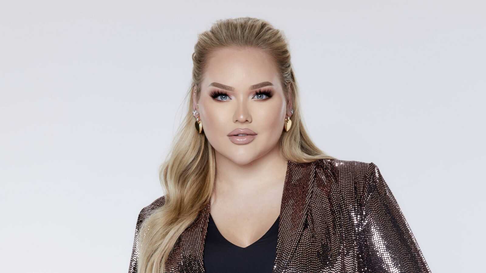 NikkieTutorials Wallpapers (25 images) - WallpaperCat