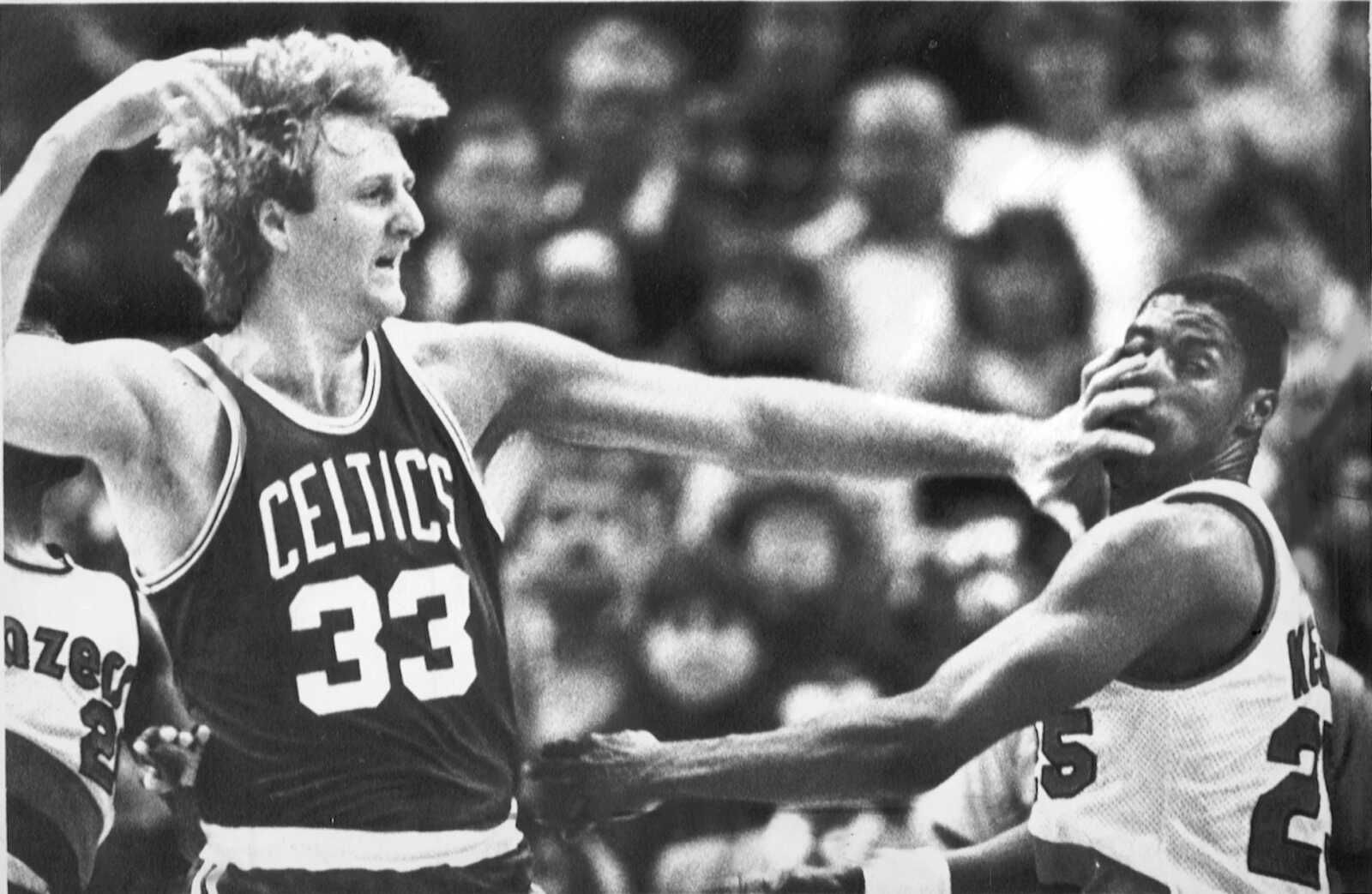 Larry Bird Wallpapers (38 images) - WallpaperCat