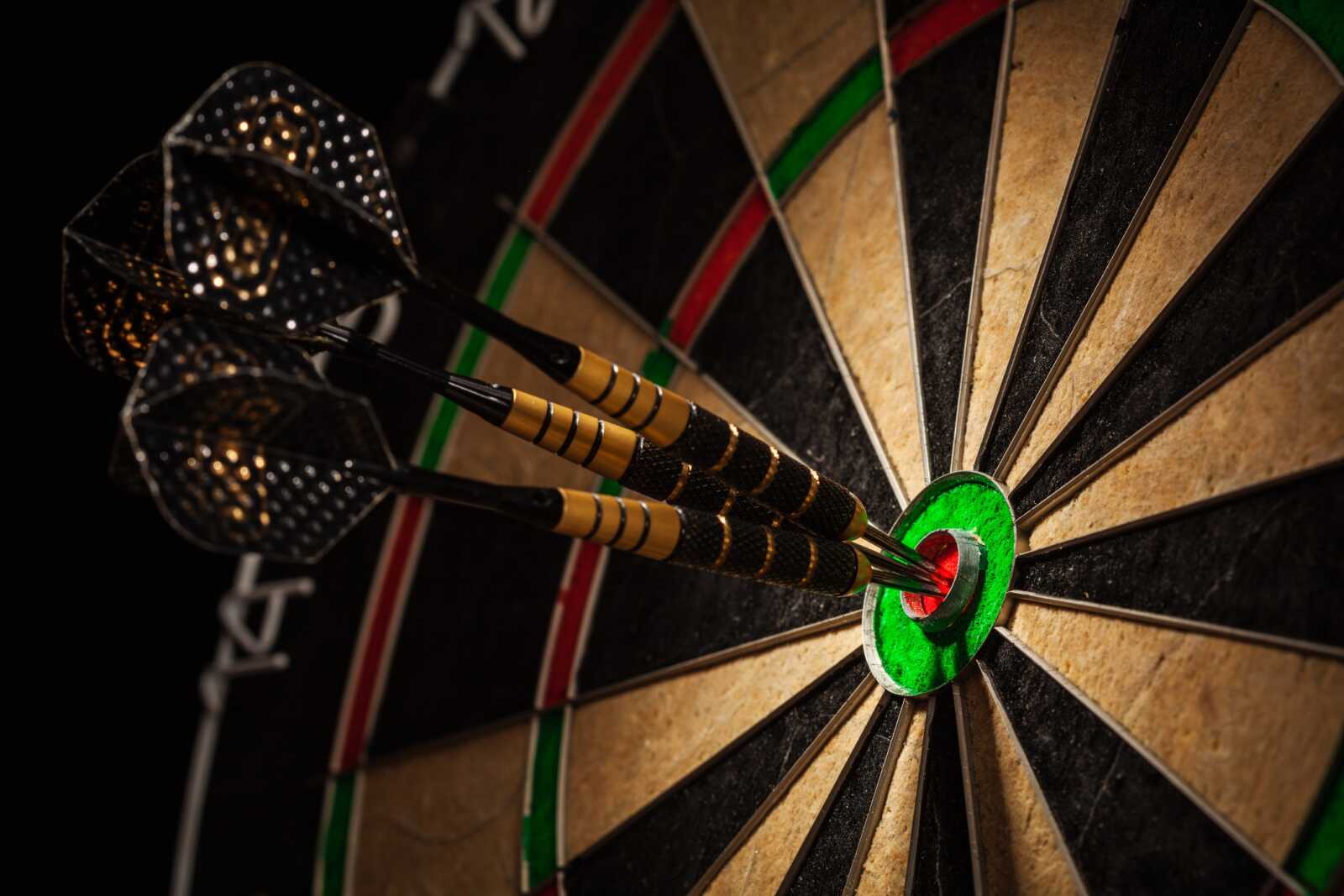 Darts Wallpapers (39 images) - WallpaperCat