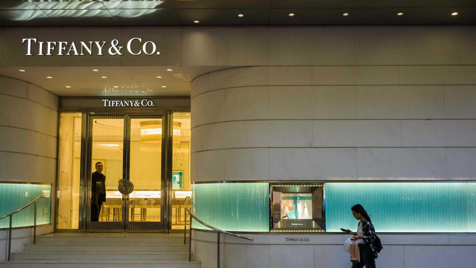 Tiffany & Co. Wallpapers (12 images) - WallpaperCat