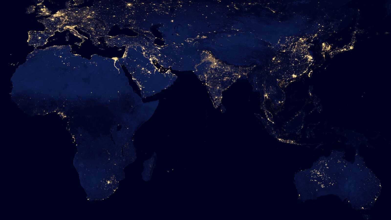 Global Map Wallpapers (24 images) - WallpaperCat