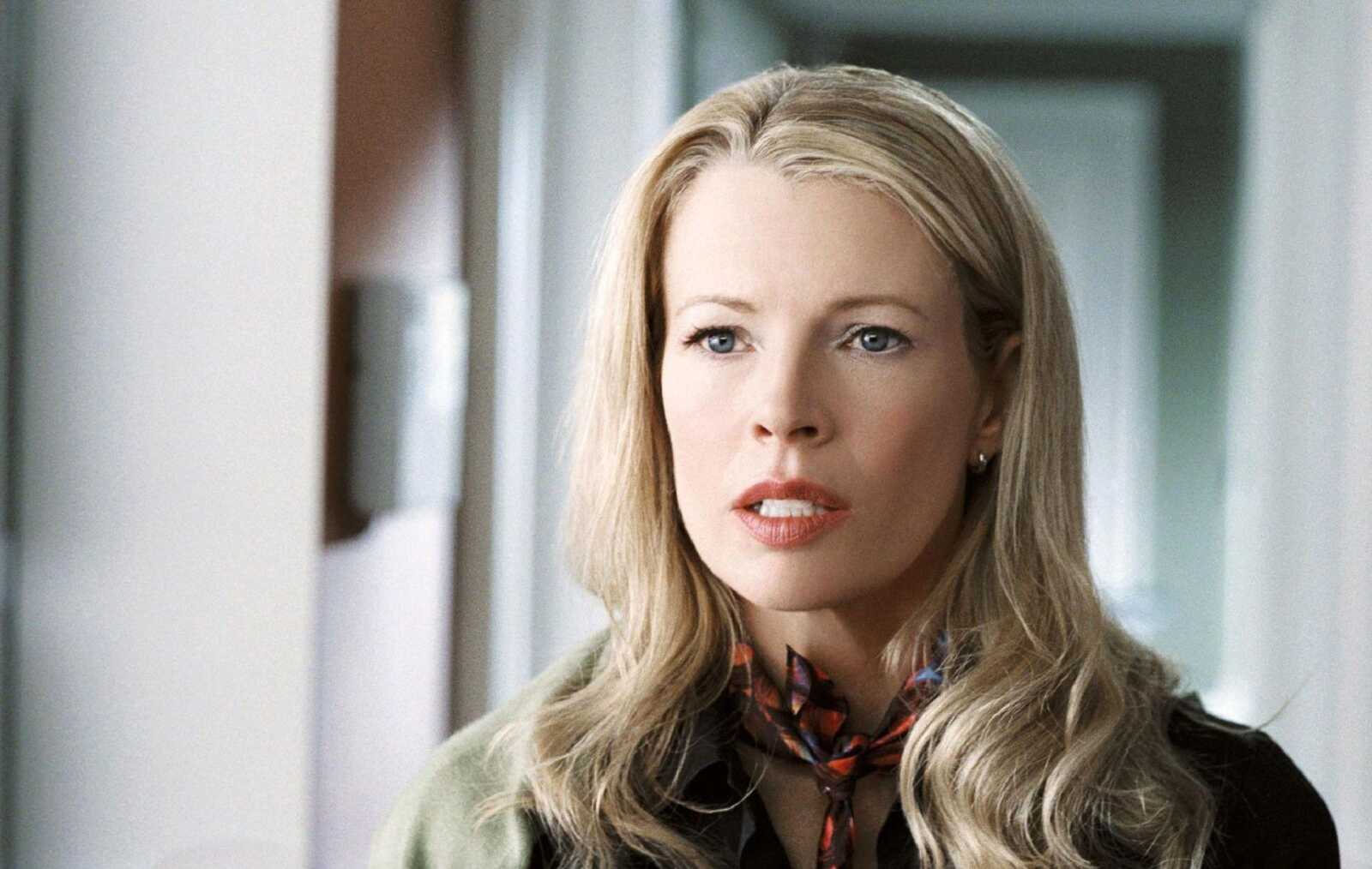 Kim Basinger Wallpapers (32 images) - WallpaperCat