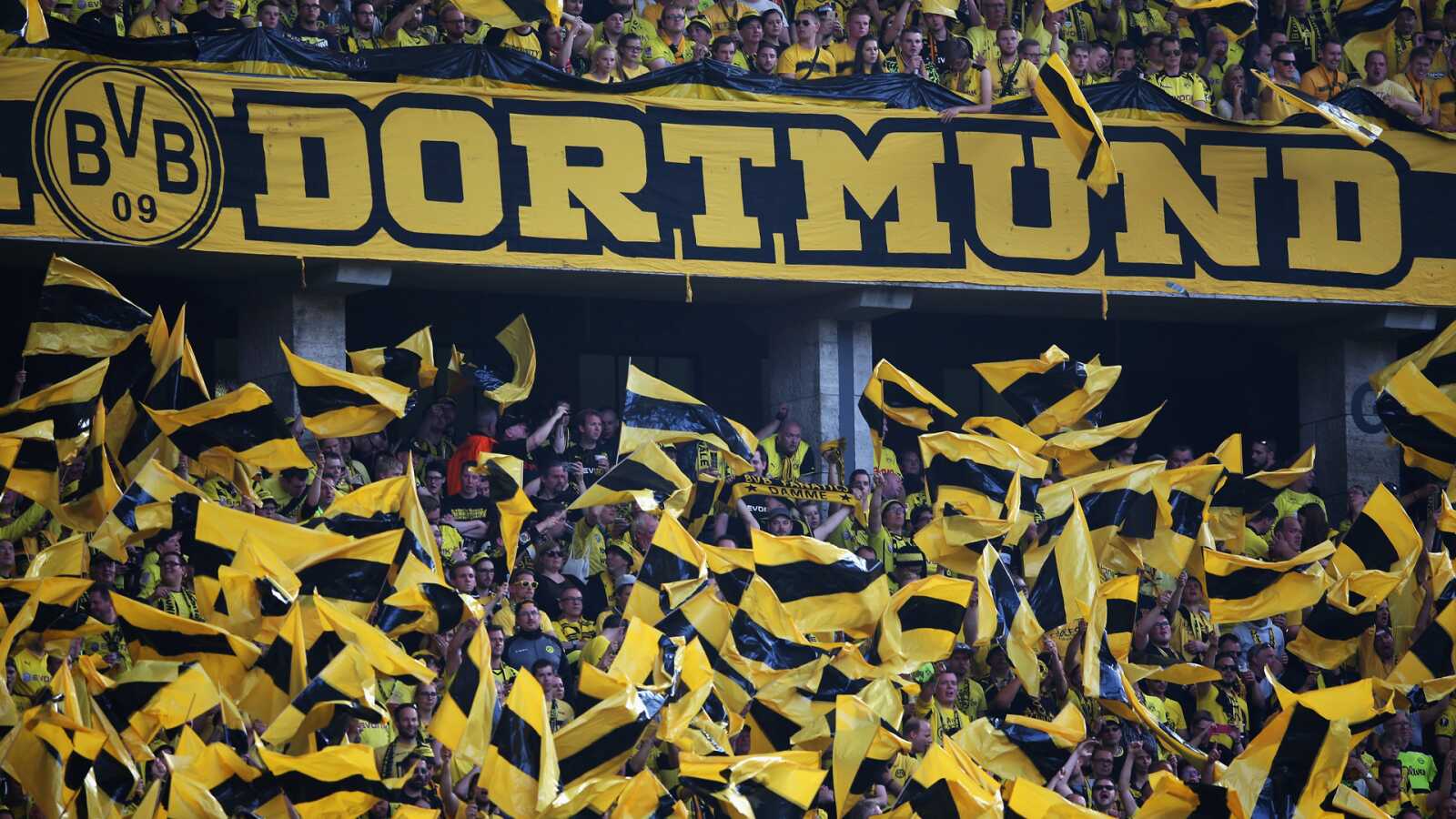 Borussia Dortmund Wallpapers (60 images) - WallpaperCat