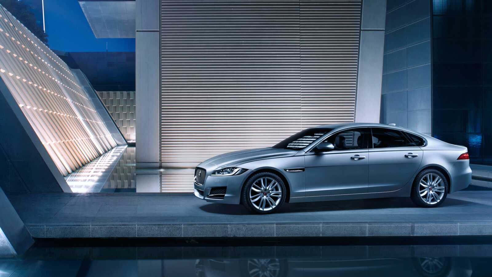 Jaguar XF Wallpapers (68 images) - WallpaperCat