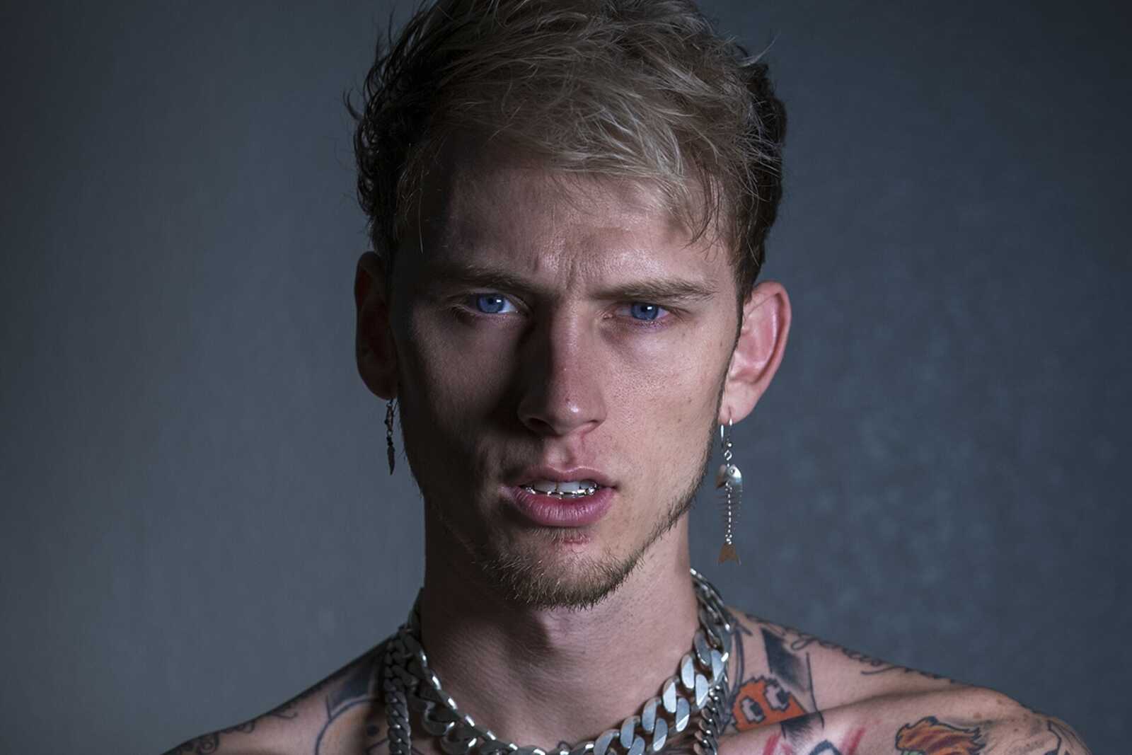 Machine Gun Kelly Wallpapers (34 images) - WallpaperCat