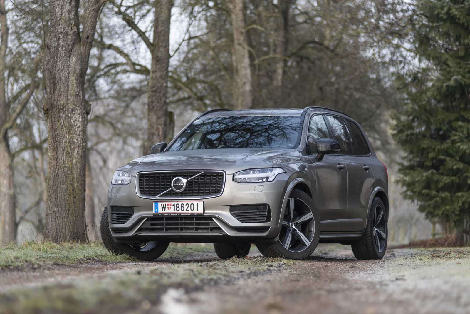 Volvo XC90 Wallpapers (58 images) - WallpaperCat
