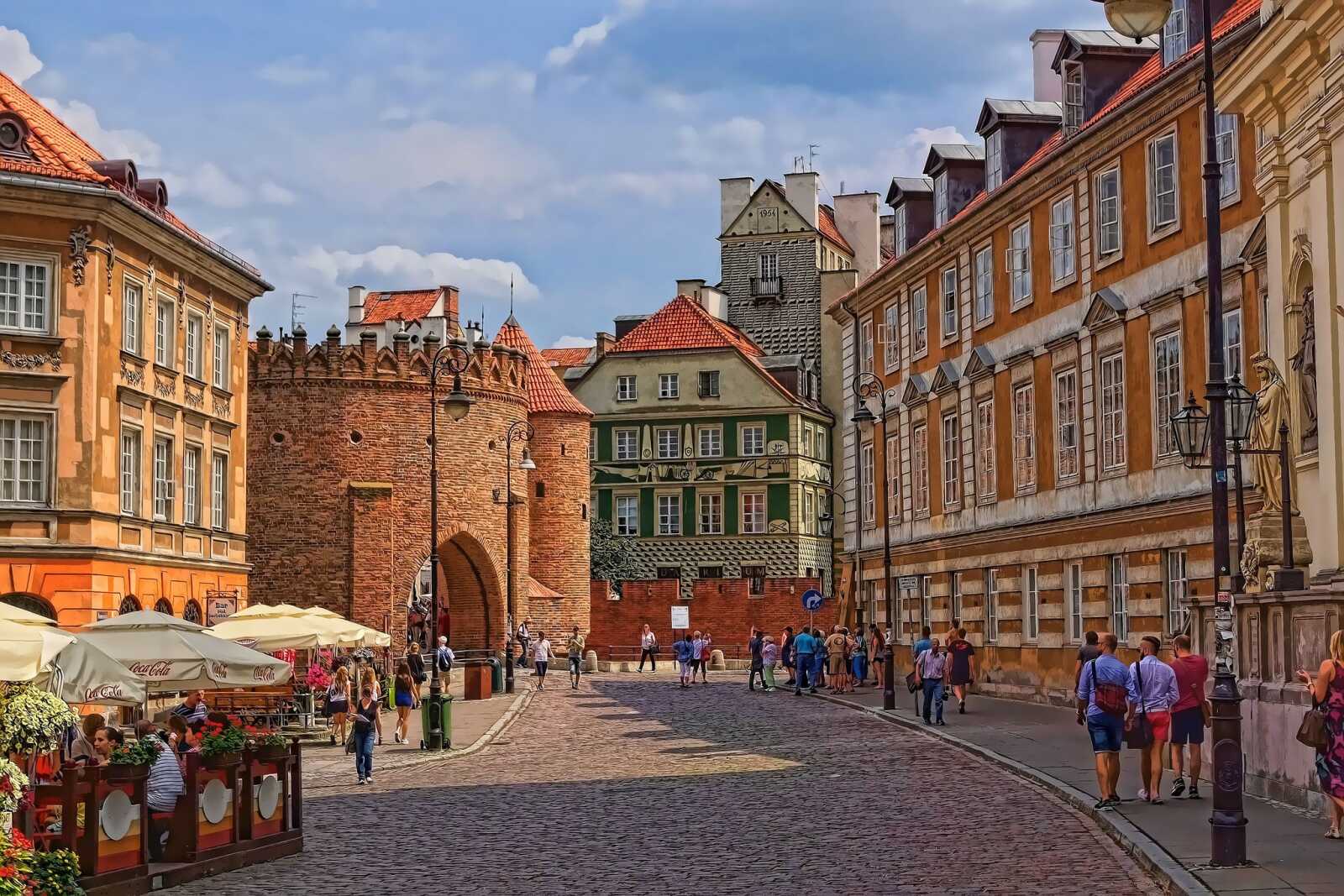 Poland Wallpapers (47 images) - WallpaperCat