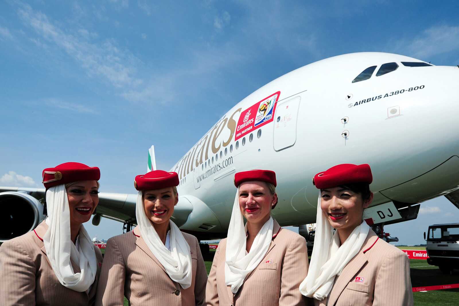 Emirates Airline Wallpapers (53 images) - WallpaperCat