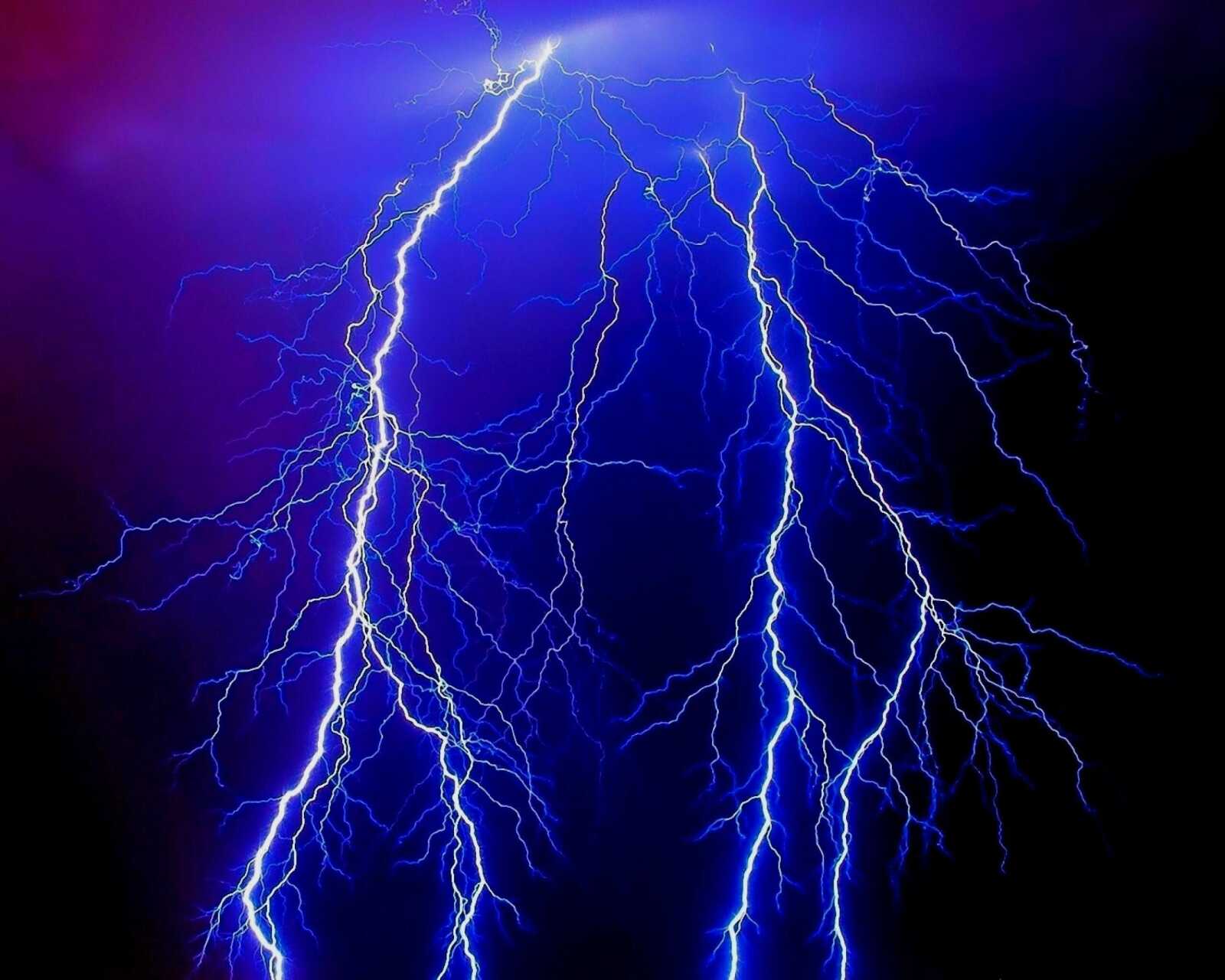 Thunder Wallpapers (87 images) - WallpaperCat