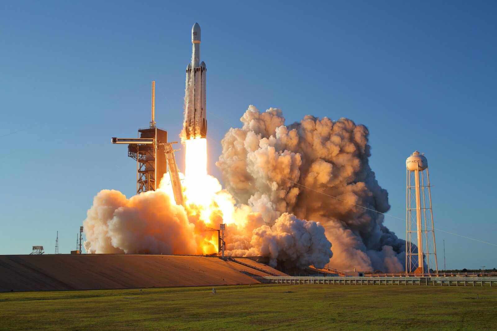 SpaceX Wallpapers (38 images) - WallpaperCat