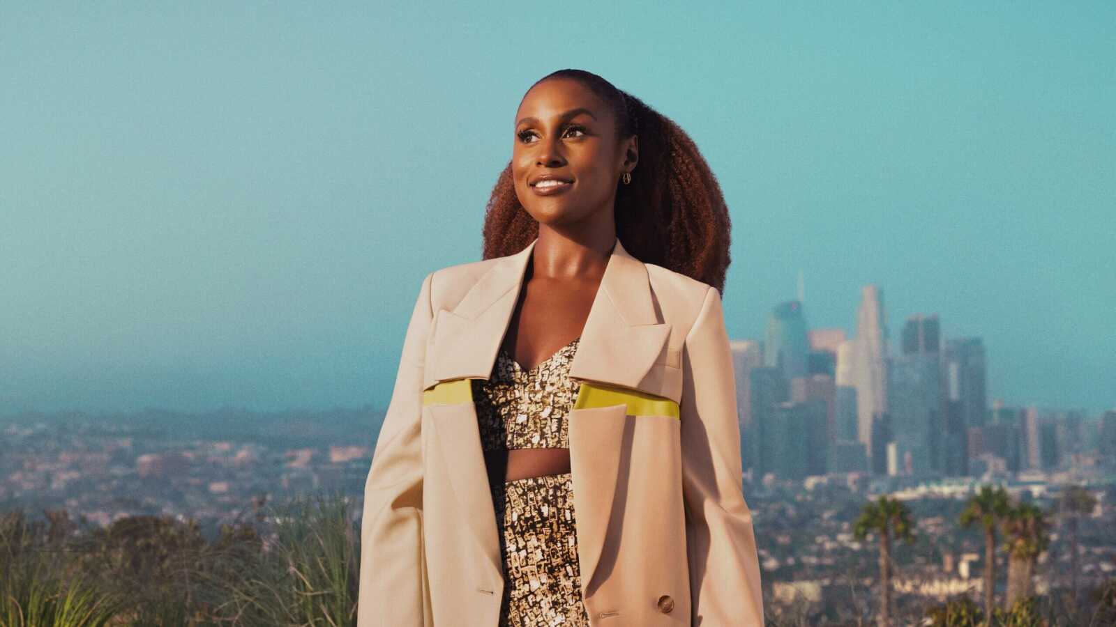 Issa Rae Wallpapers (35 images) - WallpaperCat